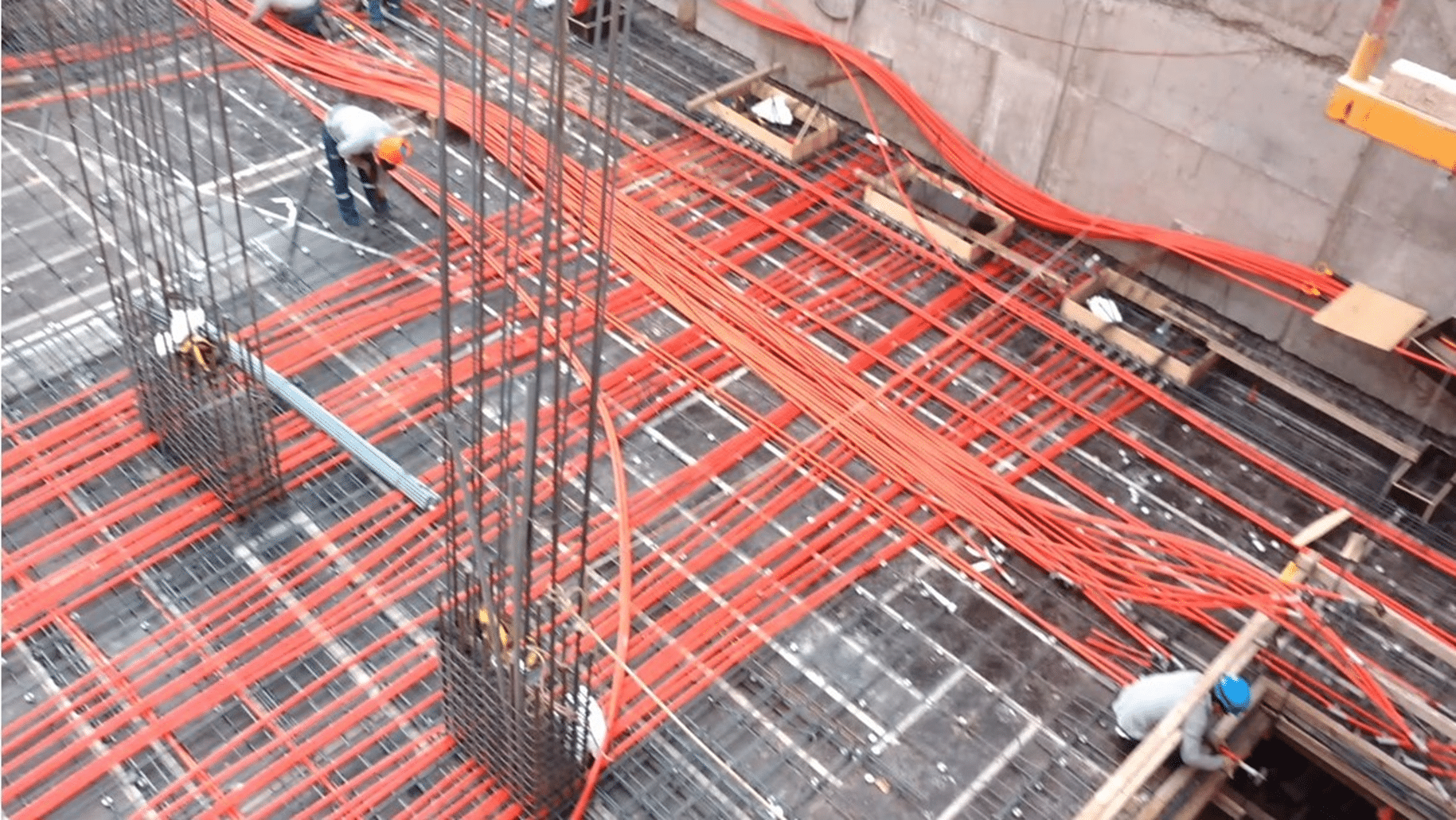 Ventajas y Aplicaciones de las Losas y Vigas Postensadas | Inforcivil.com